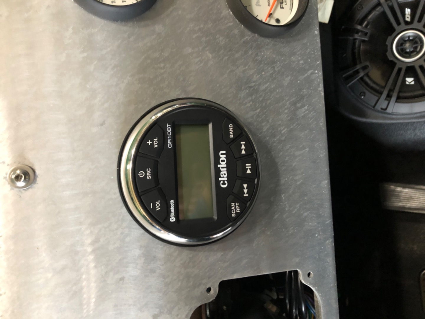 Customer Reviews: Clarion XC2410 Compact 4-channel amplifier — 50 watts ...