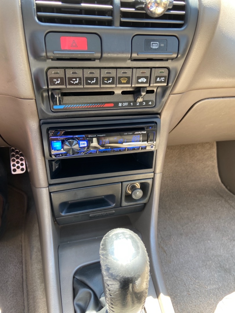 Customer Reviews: Alpine CDE-172BT CD receiver at Crutchfield Canada