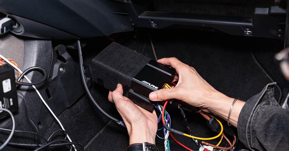 How to design a car audio sound system
