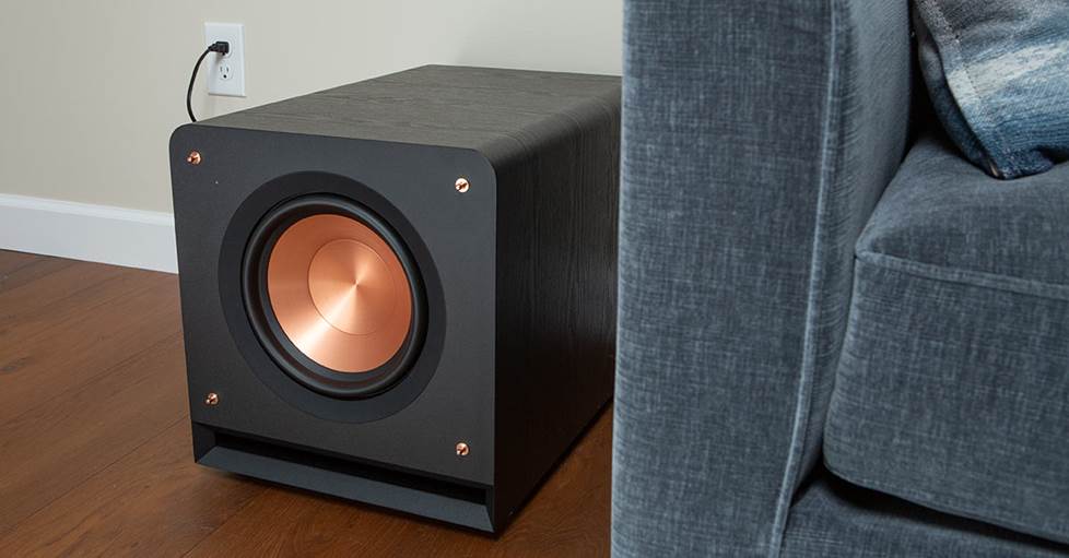 How to turn your basement into a home theatre