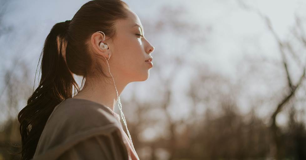 Best earbuds for small ears in 2026